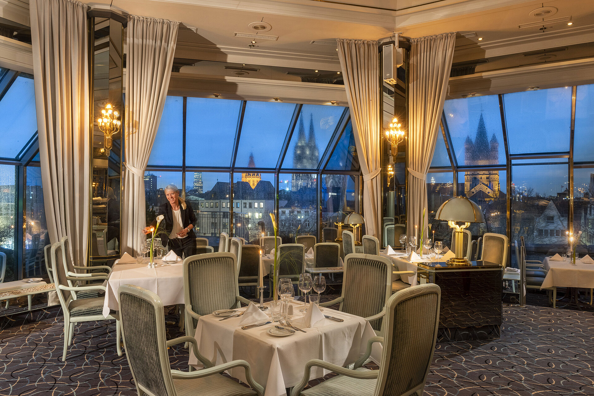 Restaurants & Bars Cologne | Maritim Hotel Köln